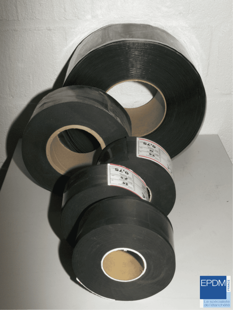 bande adhésive pour la pose d'une bache epdm de toiture